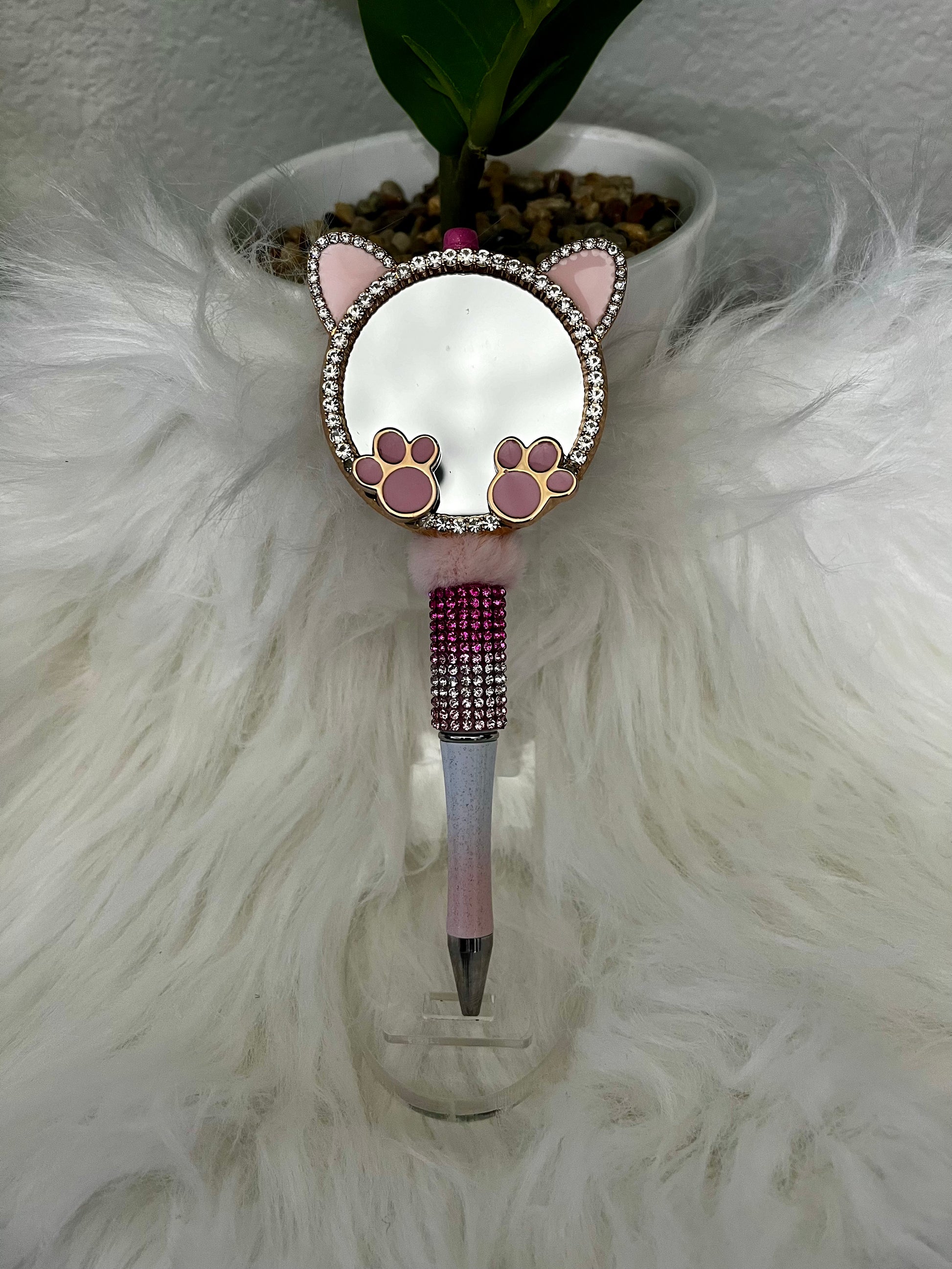 Fancy Pens – D-Cup-Customs